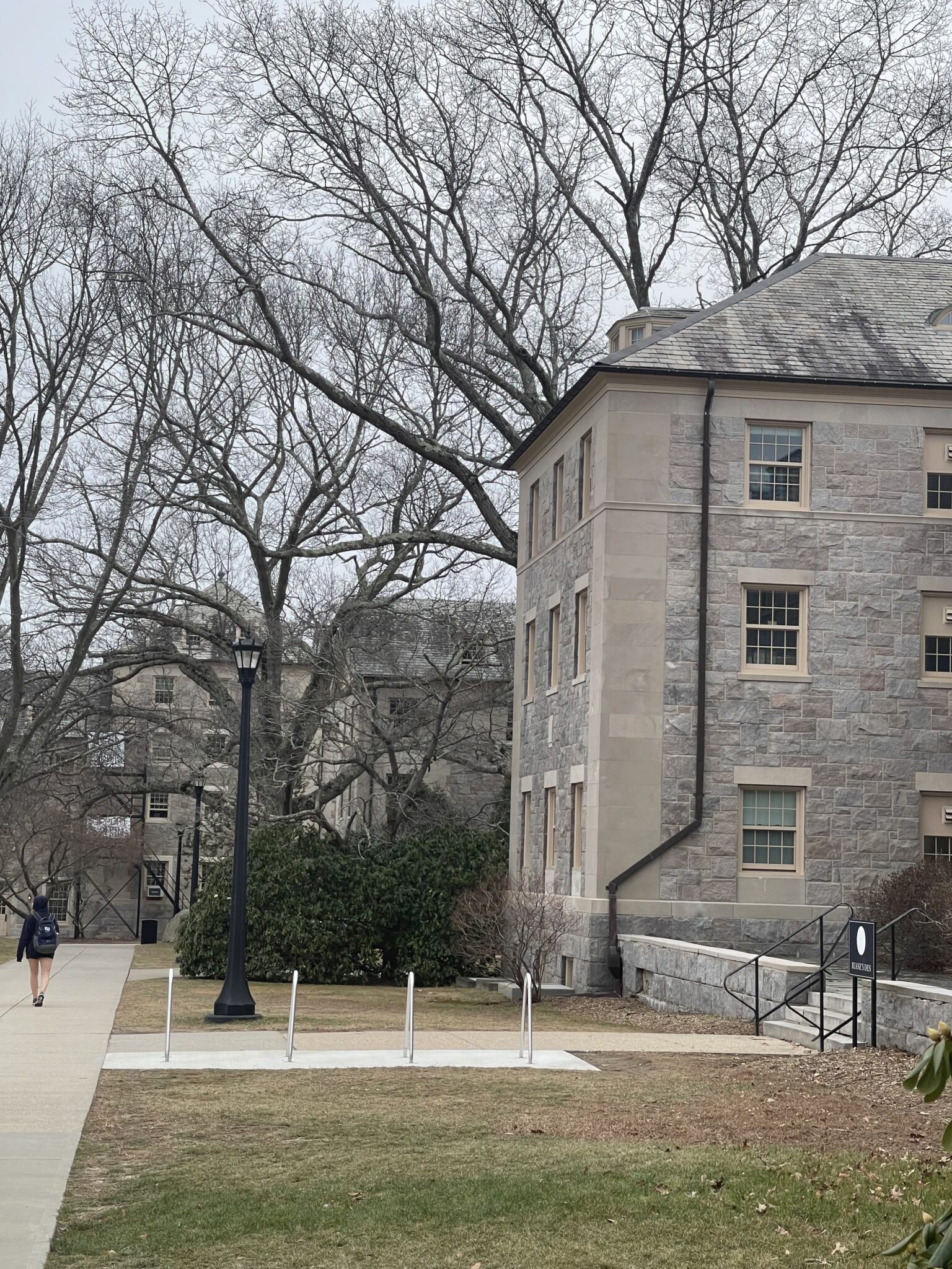 Connecticut College – Dr. Robert D. Kohen